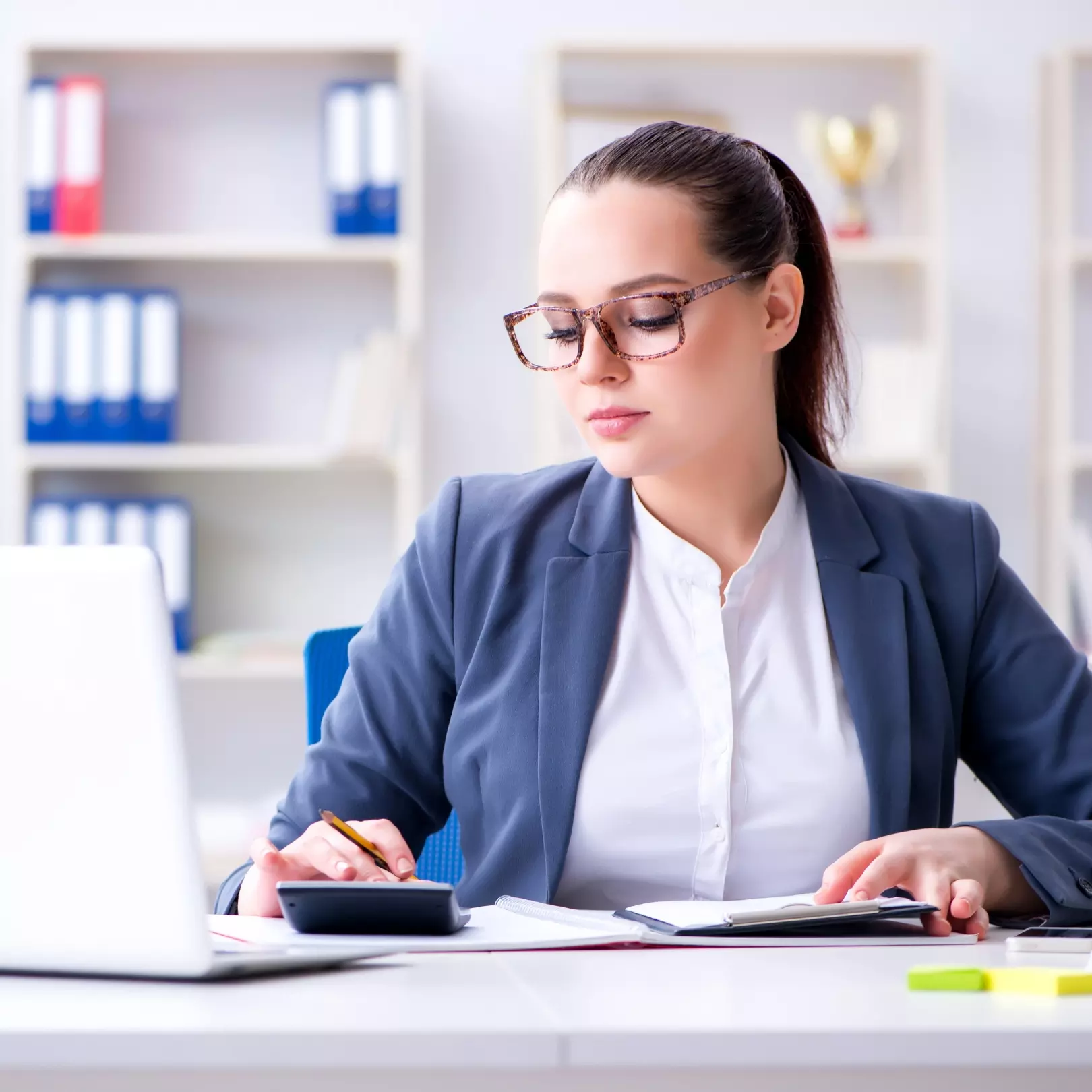 Aktuālās vakances | Hestio.lv